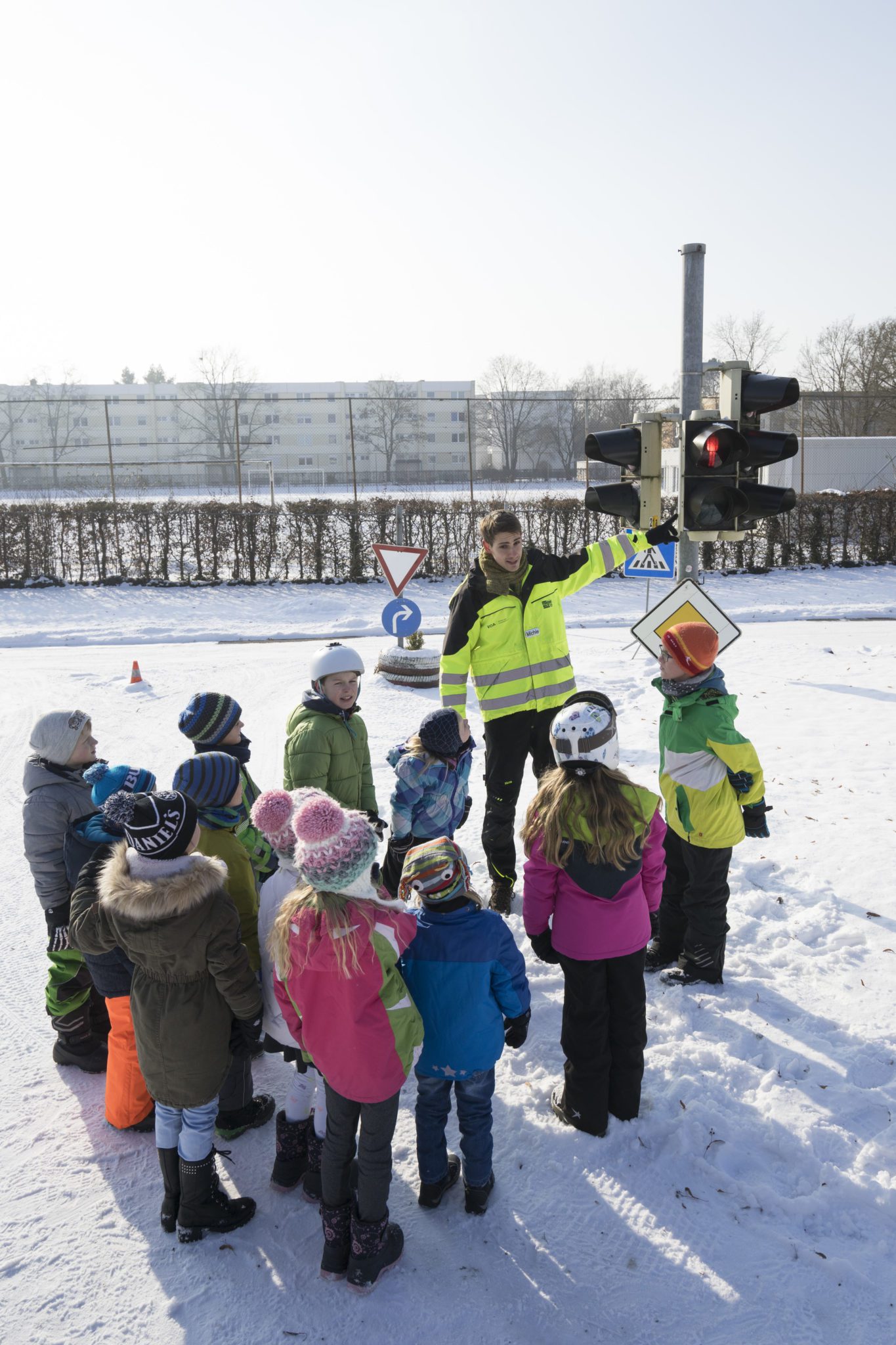 Fahren wie die Großen - auch im Winter | Kiddi-Car Qadfahren für Kinder ...